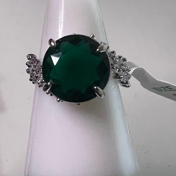 Jewelry | Erinite Ring Size 8 | Poshmark
